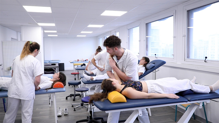 Inauguration des nouveaux locaux de l’institut de formation en masso ...